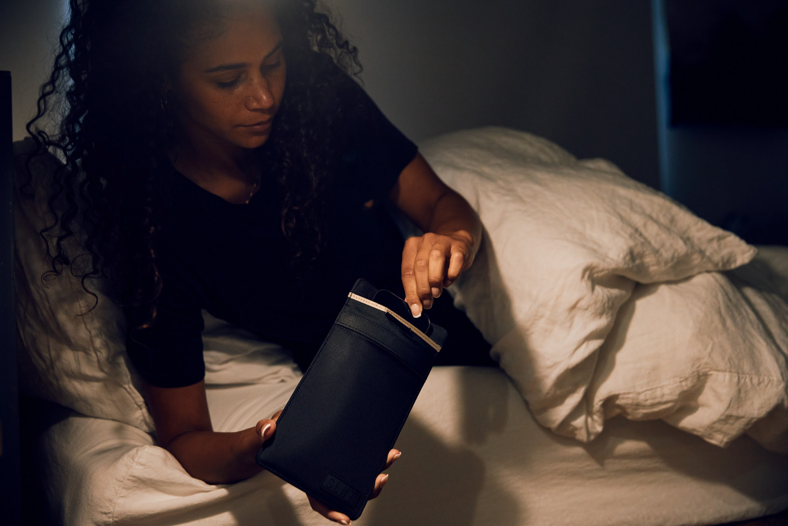 Can budget signal-blocking pouches actually protect your data?